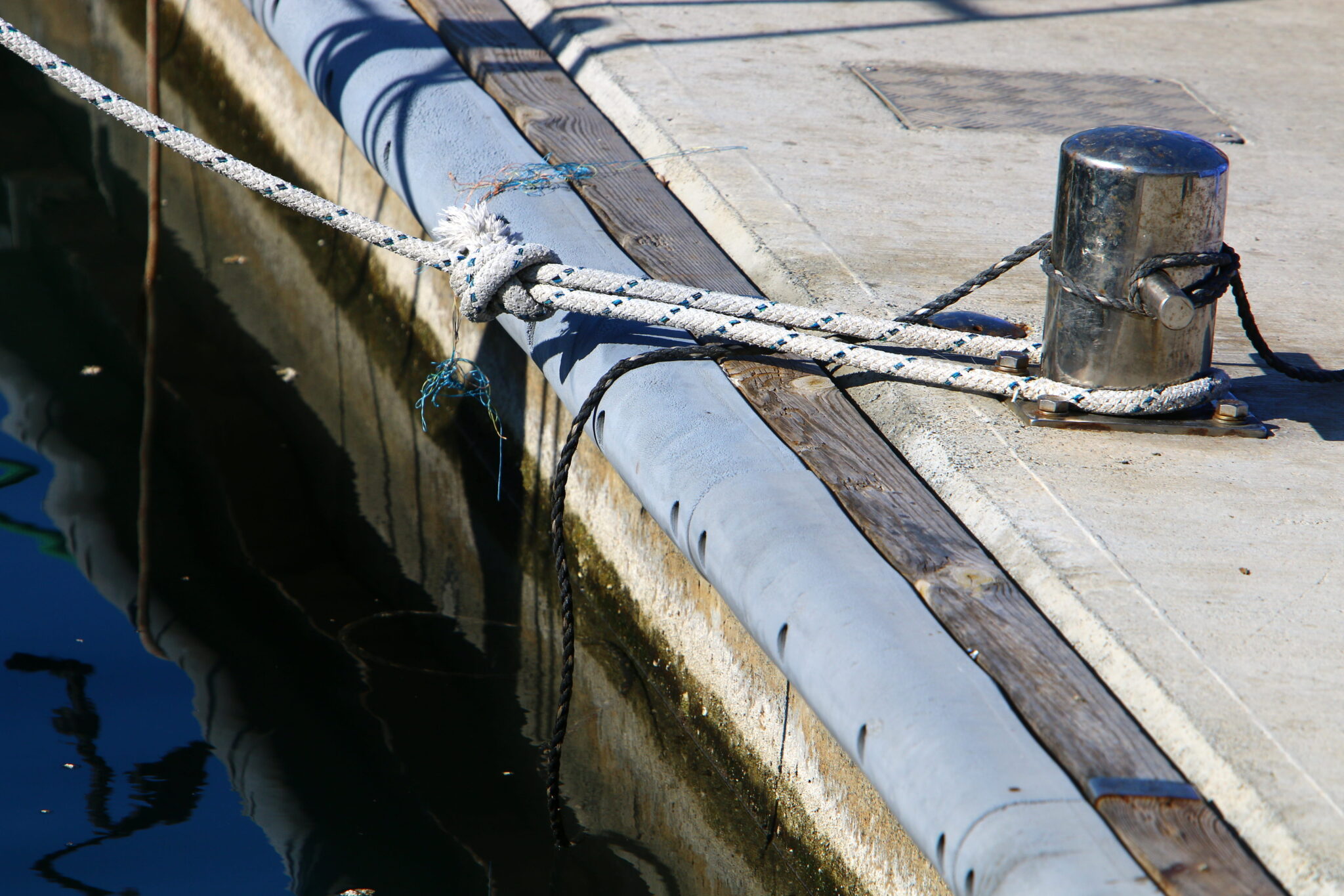 How To Dock A Boat: A Step-By-Step Guide for New Boaters